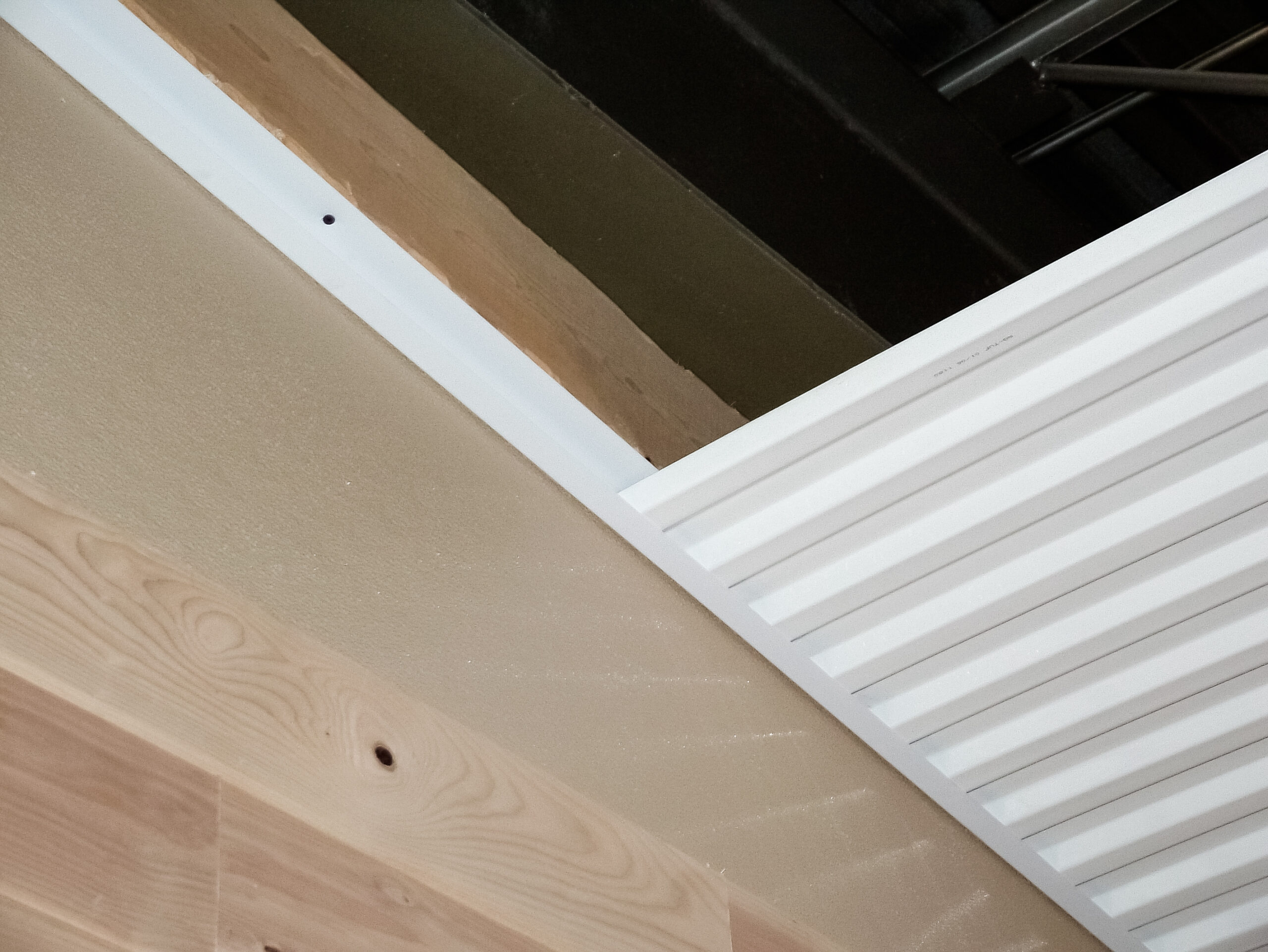 J Channel for Ceiling Liner 10' - White - System Equine