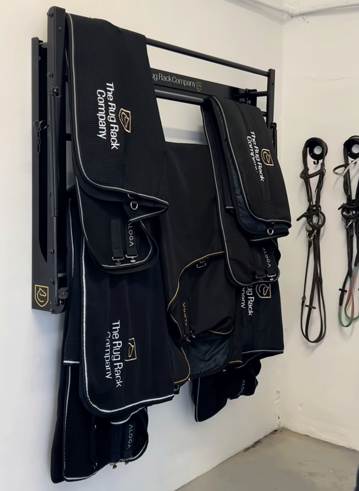 Rug Rack - The Ultimate Guide to Seasonal Tack Storage - System Equine